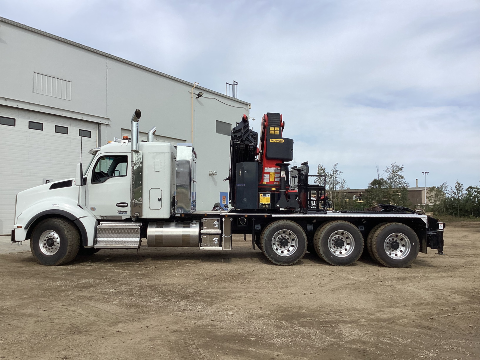 2024 Kenworth T880 - Palfinger PK 65002 G